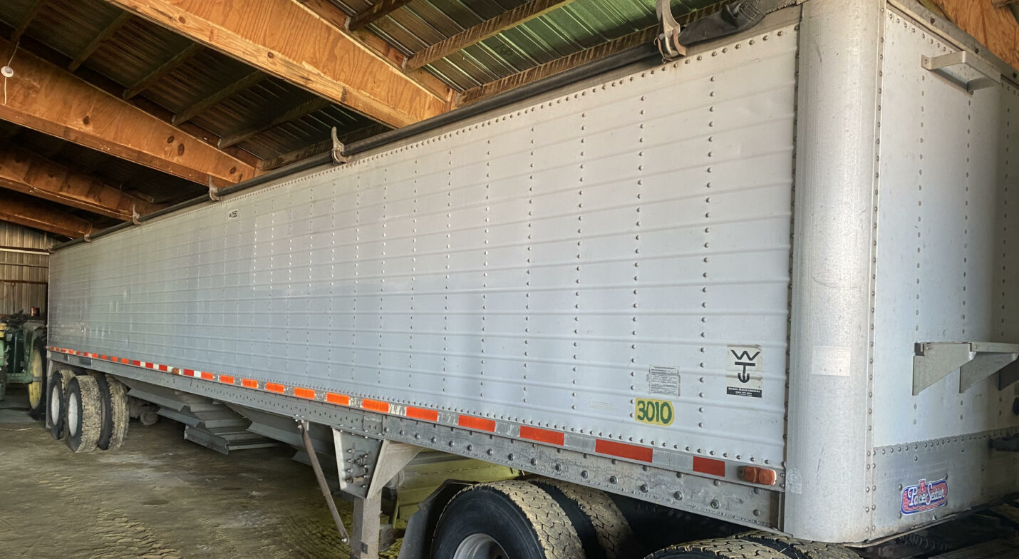 Lot # 2834 - 1994 WILSON HOPPER - United Country Hamele Auction and Realty